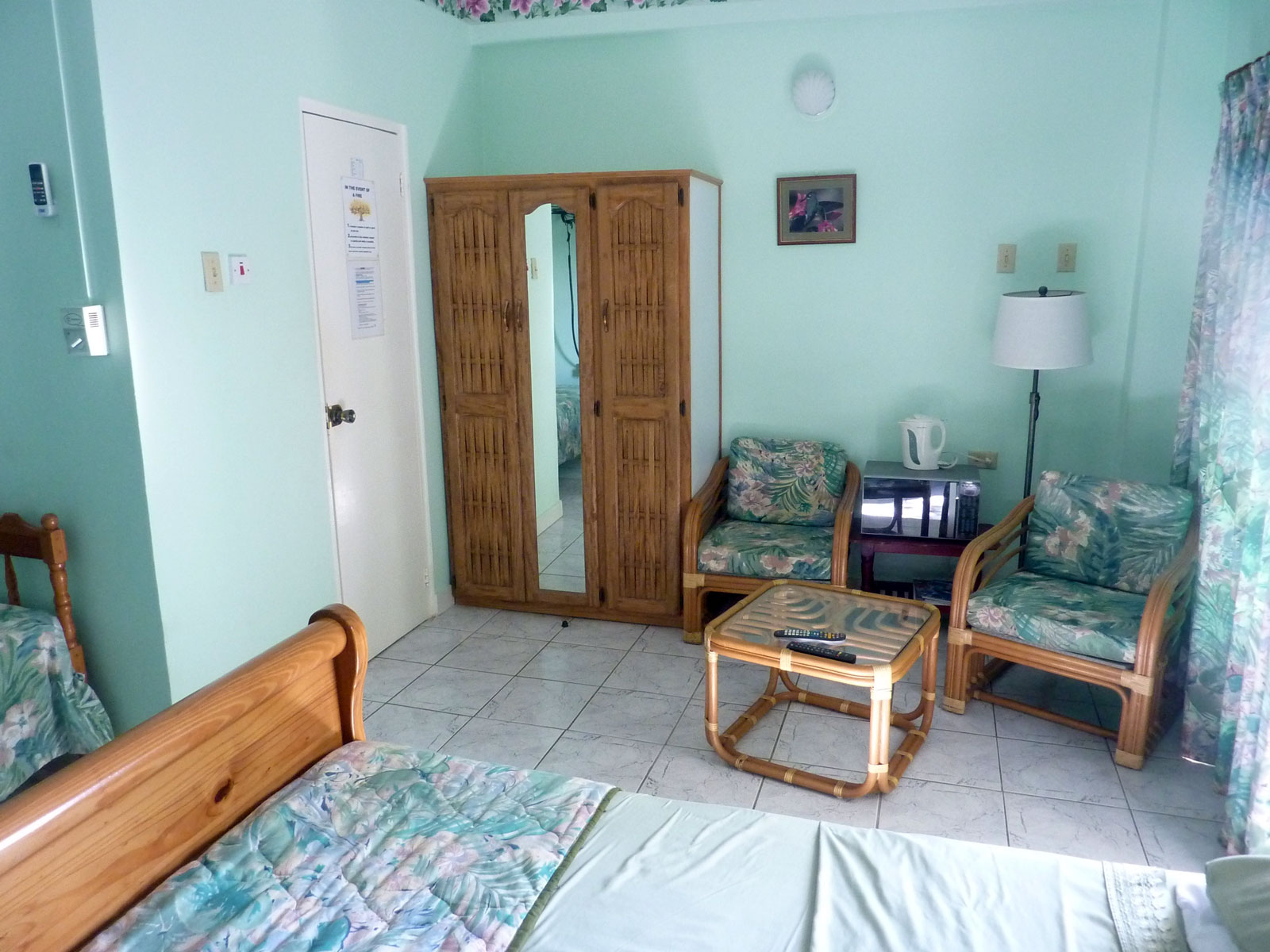 Hummingbird Hotel, Tobago - the myTobago Guide